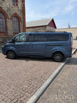 Zils Ford Tourneo 2021 Ventspils, ar dzinēja tilpumu 2.00 L un nobraukumu 223 tūkst. km par 21900 €, foto 8 vietnē AUTOMOTO.COM.LV
