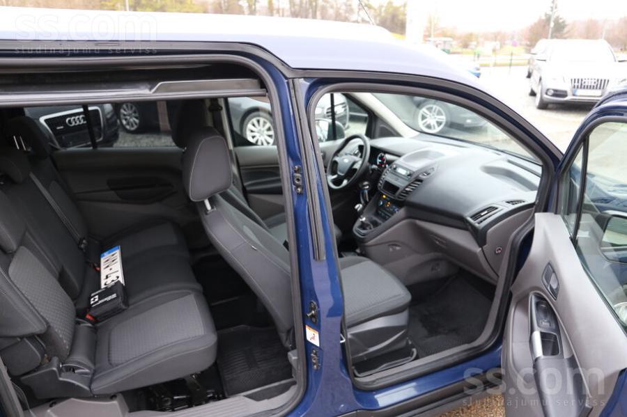 Blue Ford Tourneo 2019 in Tukums, with an engine capacity of 1.50 L and mileage of 205 thousand km for 9900 €, photo 7 on AUTOMOTO.COM.LV