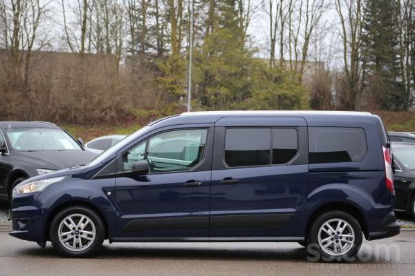 Blue Ford Tourneo 2019 in Tukums, with an engine capacity of 1.50 L and mileage of 205 thousand km for 9900 €, photo 2 on AUTOMOTO.COM.LV