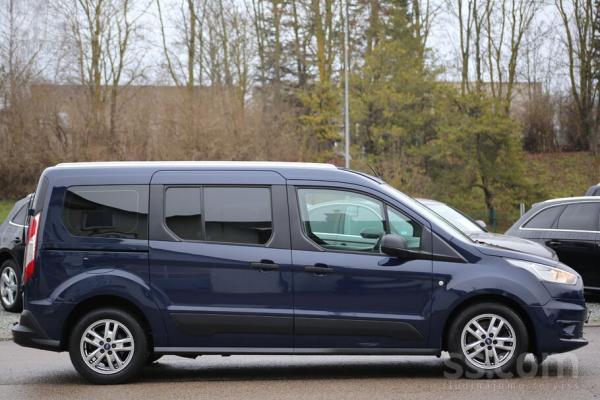 Zils Ford Tourneo 2019 Tukums, ar dzinēja tilpumu 1.50 L un nobraukumu 205 tūkst. km par 9900 €, foto 5 vietnē AUTOMOTO.COM.LV