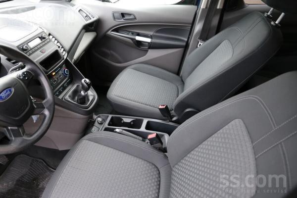 Zils Ford Tourneo 2019 Tukums, ar dzinēja tilpumu 1.50 L un nobraukumu 205 tūkst. km par 9900 €, foto 10 vietnē AUTOMOTO.COM.LV