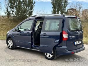 Blue Ford Tourneo 2016 in Tartu, with an engine capacity of 1.00 L and mileage of 169 thousand km for 4999 €, photo 5 on AUTOMOTO.COM.LV