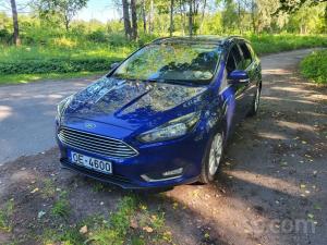 Zils Ford Tourneo 2016 Rīga, ar dzinēja tilpumu 1.60 L un nobraukumu 296 tūkst. km par 2300 €, foto  vietnē AUTOMOTO.COM.LV