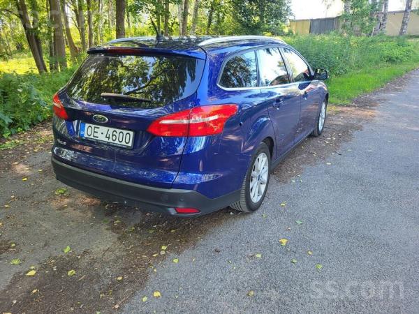 Blue Ford Tourneo 2016 in Riga, with an engine capacity of 1.60 L and mileage of 296 thousand km for 2300 €, photo 3 on AUTOMOTO.COM.LV