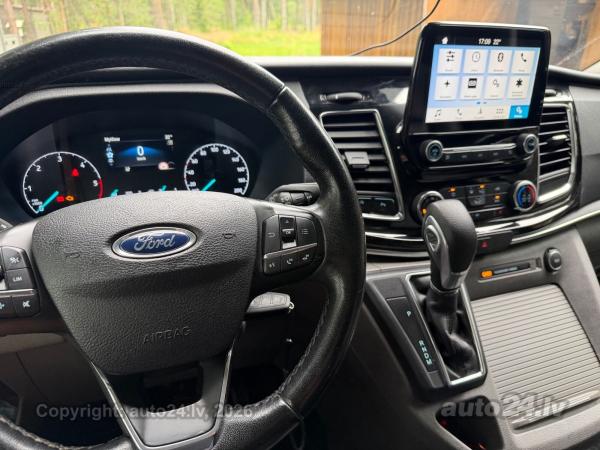 Zils Ford Tourneo 2019 Tallina, ar dzinēja tilpumu 2.00 L un nobraukumu 261 tūkst. km par 27500 €, foto 7 vietnē AUTOMOTO.COM.LV