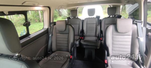 Zils Ford Tourneo 2022 Tartu, ar dzinēja tilpumu 2.00 L un nobraukumu 76 tūkst. km par 32900 €, foto 9 vietnē AUTOMOTO.COM.LV