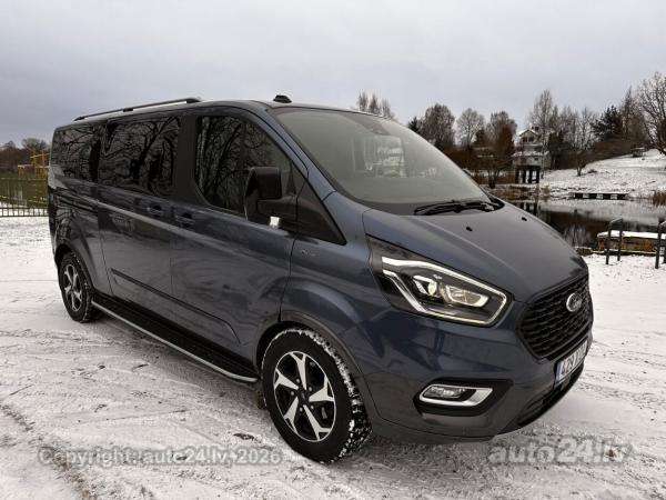 Zils Ford Tourneo 2022 Tartu, ar dzinēja tilpumu 2.00 L un nobraukumu 130 tūkst. km par 30000 €, foto 1 vietnē AUTOMOTO.COM.LV