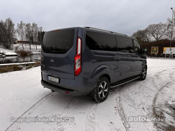 Zils Ford Tourneo 2022 Tartu, ar dzinēja tilpumu 2.00 L un nobraukumu 130 tūkst. km par 30000 €, foto 4 vietnē AUTOMOTO.COM.LV
