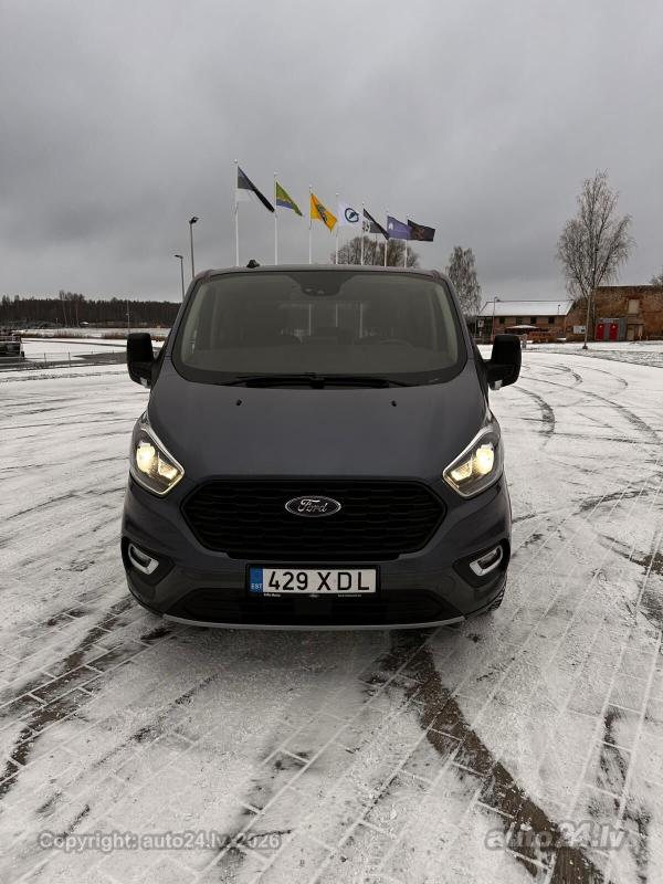 Zils Ford Tourneo 2022 Tartu, ar dzinēja tilpumu 2.00 L un nobraukumu 130 tūkst. km par 30000 €, foto 5 vietnē AUTOMOTO.COM.LV
