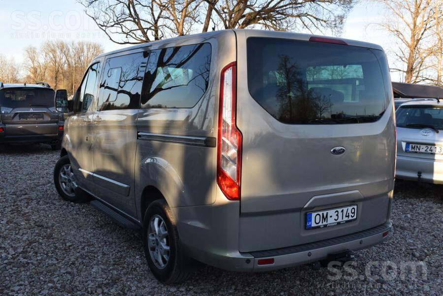 Brūns Ford Tourneo 2013 Kuldīga, ar dzinēja tilpumu 2.20 L un nobraukumu 0 tūkst. km par 12350 €, foto 4 vietnē AUTOMOTO.COM.LV