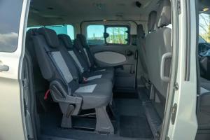 Brown Ford Tourneo 2014 in Liepaja, with an engine capacity of 2.20 L and mileage of 194 thousand km for 14350 €, photo 11 on AUTOMOTO.COM.LV