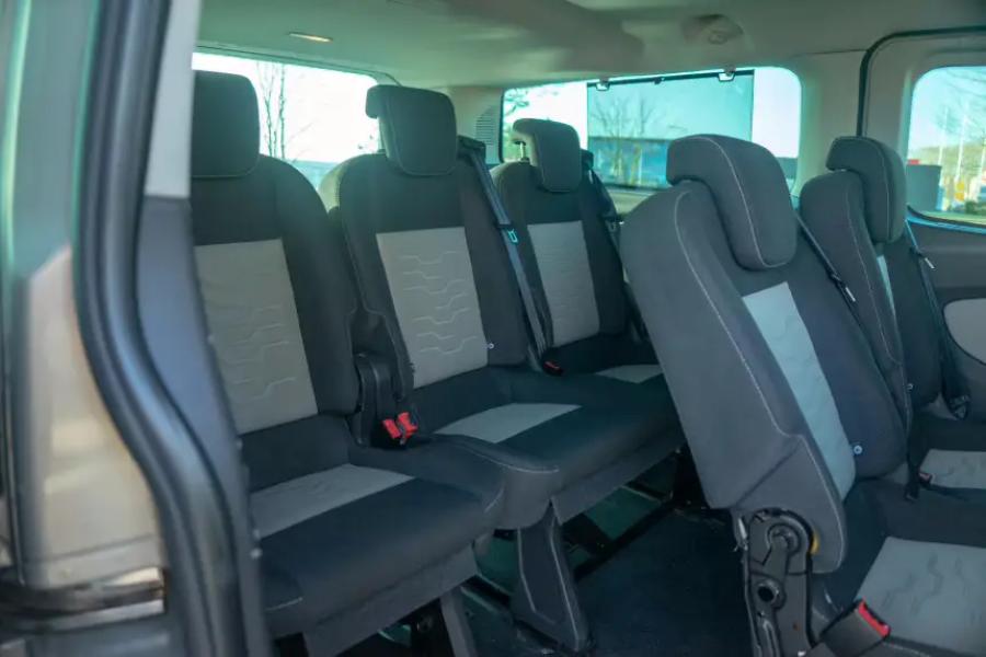 Brown Ford Tourneo 2014 in Liepaja, with an engine capacity of 2.20 L and mileage of 194 thousand km for 14350 €, photo 12 on AUTOMOTO.COM.LV