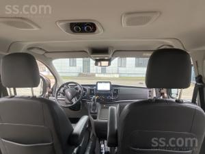 Brown Ford Tourneo 2018 in Tukums, with an engine capacity of 2.00 L and mileage of 131 thousand km for 20900 €, photo 8 on AUTOMOTO.COM.LV