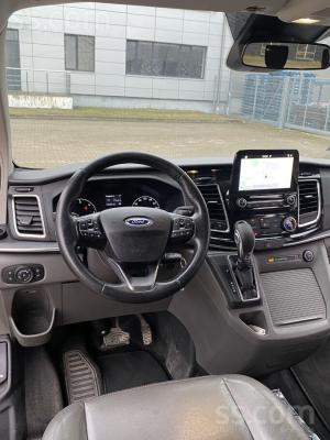 Brown Ford Tourneo 2018 in Tukums, with an engine capacity of 2.00 L and mileage of 131 thousand km for 20900 €, photo 9 on AUTOMOTO.COM.LV