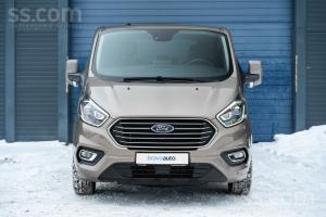 Brūns Ford Tourneo 2020 Rīga, ar dzinēja tilpumu 2.00 L un nobraukumu 87 tūkst. km par 25990 €, foto 2 vietnē AUTOMOTO.COM.LV