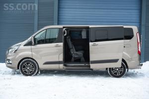 Brūns Ford Tourneo 2020 Rīga, ar dzinēja tilpumu 2.00 L un nobraukumu 87 tūkst. km par 25990 €, foto 23 vietnē AUTOMOTO.COM.LV