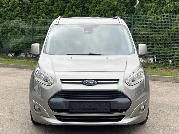 Brūns Ford Tourneo 2018 Jelgava, ar dzinēja tilpumu 1.50 L un nobraukumu 191 tūkst. km par 9590 €, foto 2 vietnē AUTOMOTO.COM.LV