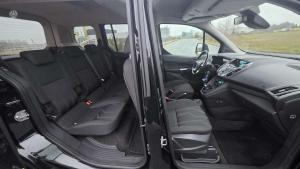 Melns Ford tourneo-connect 2015 Klaipėda, ar dzinēja tilpumu 1.60 L un nobraukumu 239 tūkst. km par 5990 €, foto 2 vietnē AUTOMOTO.COM.LV