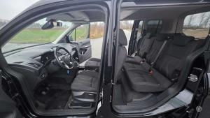 Melns Ford tourneo-connect 2015 Klaipėda, ar dzinēja tilpumu 1.60 L un nobraukumu 239 tūkst. km par 5990 €, foto 16 vietnē AUTOMOTO.COM.LV