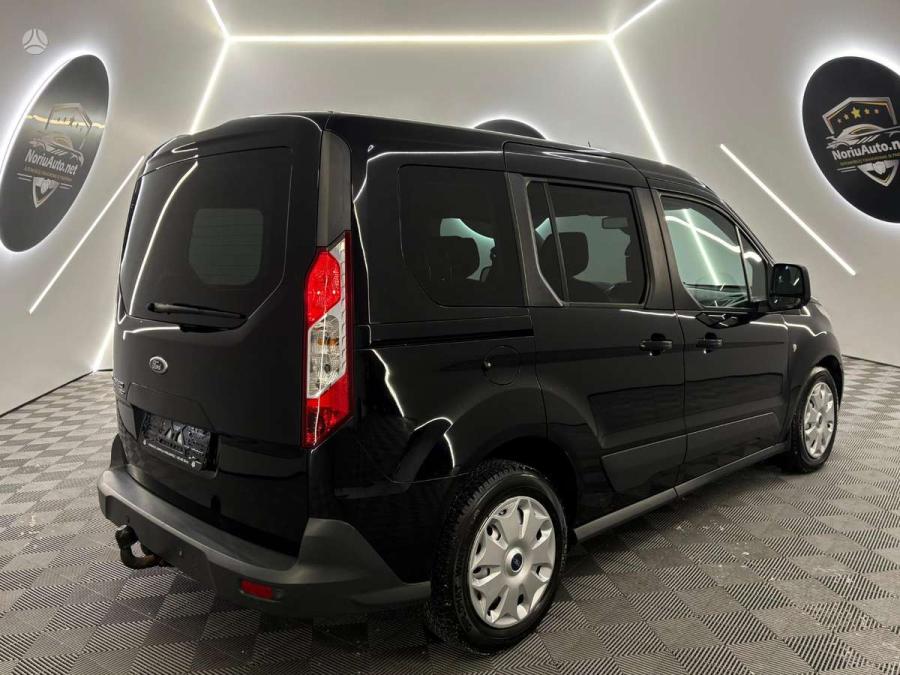 Black Ford tourneo-connect 2015 in Marijampole, with an engine capacity of 1.56 L and mileage of 254 thousand km for 6999 €, photo 20 on AUTOMOTO.COM.LV