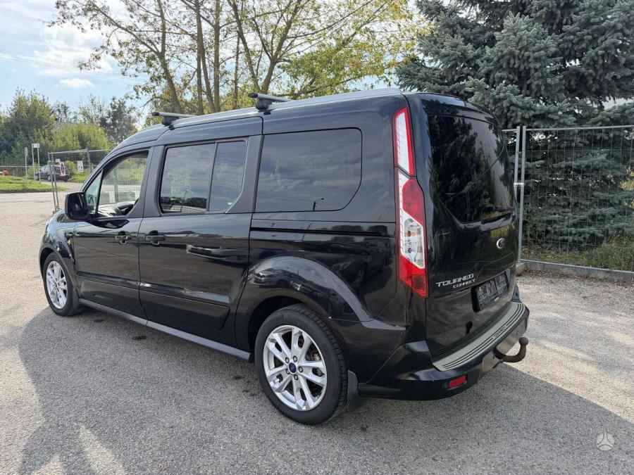 Black Ford tourneo-connect 2015 in Marijampole, with an engine capacity of 1.56 L and mileage of 160 thousand km for 6650 €, photo 6 on AUTOMOTO.COM.LV