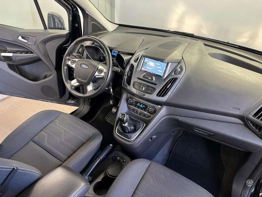 Black Ford tourneo-connect 2016 in Marijampole, with an engine capacity of 1.50 L and mileage of 214 thousand km for 8750 €, photo 18 on AUTOMOTO.COM.LV