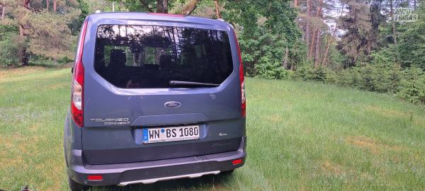 Blue Ford tourneo-connect 2021 in Kazlu Ruda, with an engine capacity of 1.50 L and mileage of 207 thousand km for 11900 €, photo 9 on AUTOMOTO.COM.LV