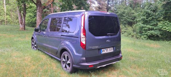 Blue Ford tourneo-connect 2021 in Kazlu Ruda, with an engine capacity of 1.50 L and mileage of 207 thousand km for 11900 €, photo 10 on AUTOMOTO.COM.LV