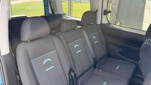 Blue Ford tourneo-connect 2022 in Vilnius, with an engine capacity of 1.97 L and mileage of 256 thousand km for 15600 €, photo 12 on AUTOMOTO.COM.LV