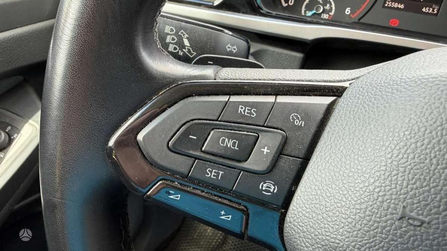 Blue Ford tourneo-connect 2022 in Vilnius, with an engine capacity of 1.97 L and mileage of 256 thousand km for 15600 €, photo 23 on AUTOMOTO.COM.LV