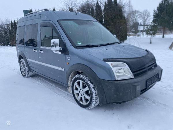 Blue Ford tourneo-connect 2005 in Birzai, with an engine capacity of 1.75 L and mileage of 237 thousand km for 2750 €, photo 2 on AUTOMOTO.COM.LV