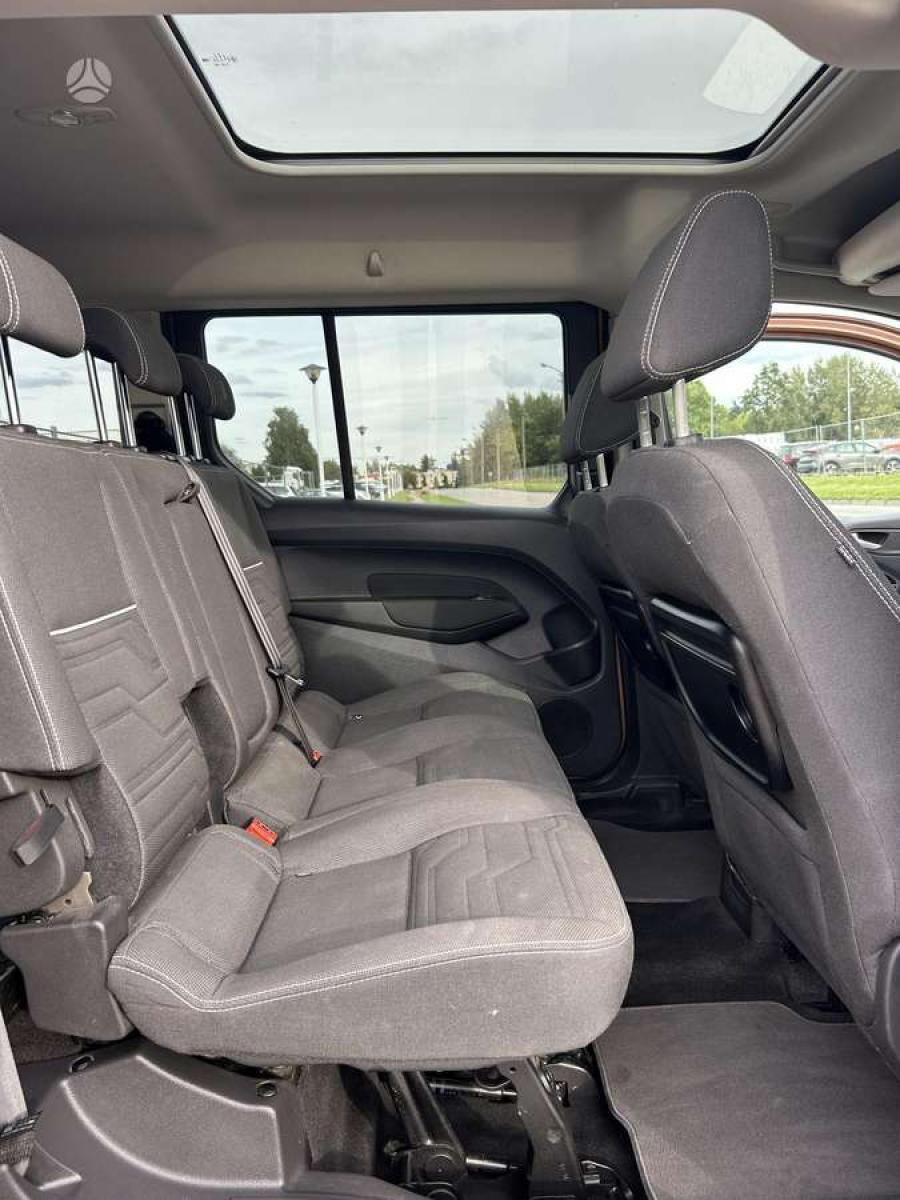 Brūns Ford tourneo-connect 2014 Marijampole, ar dzinēja tilpumu 1.56 L un nobraukumu 288 tūkst. km par 6999 €, foto 18 vietnē AUTOMOTO.COM.LV