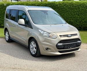 Brown Ford tourneo-connect 2016 in Ukmerge, with an engine capacity of 1.50 L and mileage of 285 thousand km for 6500 €, photo 3 on AUTOMOTO.COM.LV