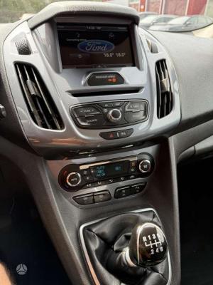 Brown Ford tourneo-connect 2016 in Ukmerge, with an engine capacity of 1.50 L and mileage of 285 thousand km for 6500 €, photo 11 on AUTOMOTO.COM.LV