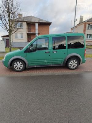 Green Ford tourneo-connect 2006 in Lazdijai, with an engine capacity of 1.80 L and mileage of 267 thousand km for 2500 €, photo 2 on AUTOMOTO.COM.LV