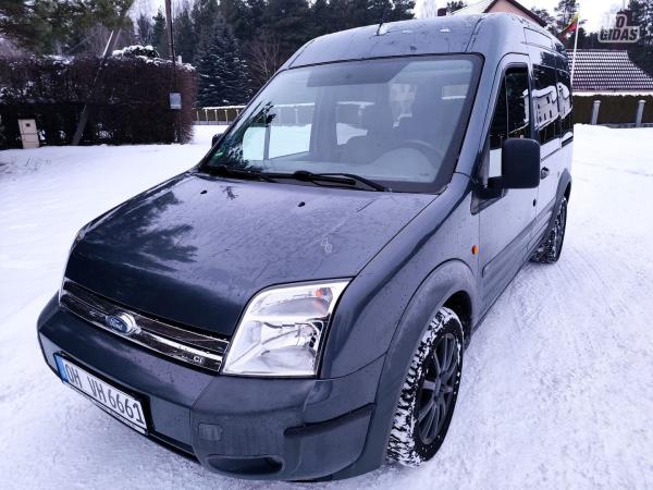 Pelēks Ford tourneo-connect 2008 Mažeikiai, ar dzinēja tilpumu 1.80 L un nobraukumu 231 tūkst. km par 3950 €, foto 2 vietnē AUTOMOTO.COM.LV