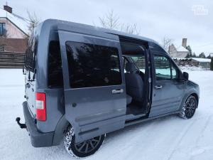 Grey Ford tourneo-connect 2008 in Mazeikiai, with an engine capacity of 1.80 L and mileage of 231 thousand km for 3950 €, photo 16 on AUTOMOTO.COM.LV