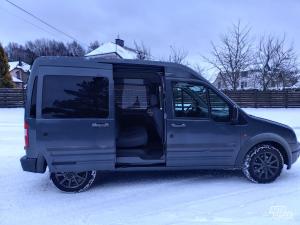 Grey Ford tourneo-connect 2008 in Mazeikiai, with an engine capacity of 1.80 L and mileage of 231 thousand km for 3950 €, photo 28 on AUTOMOTO.COM.LV