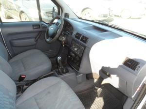 Pelēks Ford tourneo-connect 2008 Klaipėda, ar dzinēja tilpumu 1.70 L un nobraukumu 240 tūkst. km par 2990 €, foto 13 vietnē AUTOMOTO.COM.LV