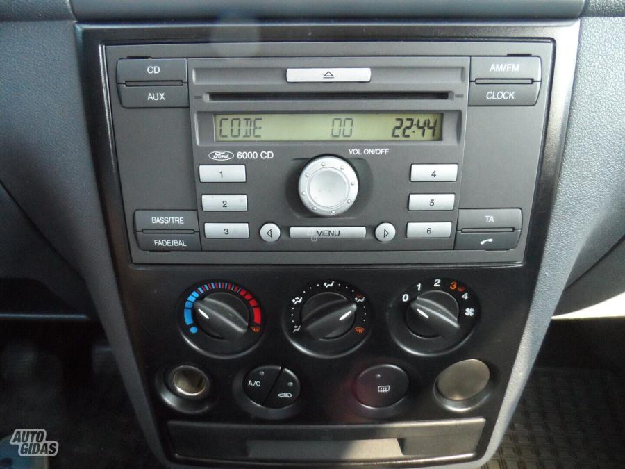 Pelēks Ford tourneo-connect 2008 Klaipėda, ar dzinēja tilpumu 1.70 L un nobraukumu 240 tūkst. km par 2990 €, foto 24 vietnē AUTOMOTO.COM.LV