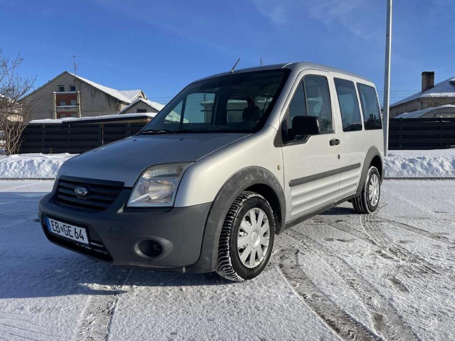 Grey Ford tourneo-connect 2010 in Siauliai, with an engine capacity of 1.75 L and mileage of 200 thousand km for 2850 €, photo 1 on AUTOMOTO.COM.LV