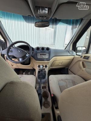 Pelēks Ford tourneo-connect 2010 Šauļi, ar dzinēja tilpumu 1.80 L un nobraukumu 224 tūkst. km par 999 €, foto 7 vietnē AUTOMOTO.COM.LV