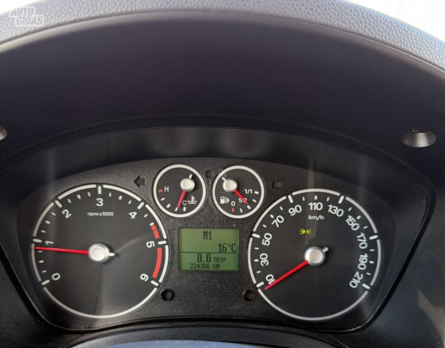 Pelēks Ford tourneo-connect 2010 Šauļi, ar dzinēja tilpumu 1.80 L un nobraukumu 224 tūkst. km par 999 €, foto 8 vietnē AUTOMOTO.COM.LV