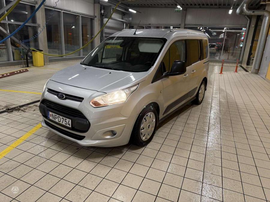 Grey Ford tourneo-connect 2014 in Klaipeda, with an engine capacity of 1.60 L and mileage of 200 thousand km for 6666 €, photo 3 on AUTOMOTO.COM.LV