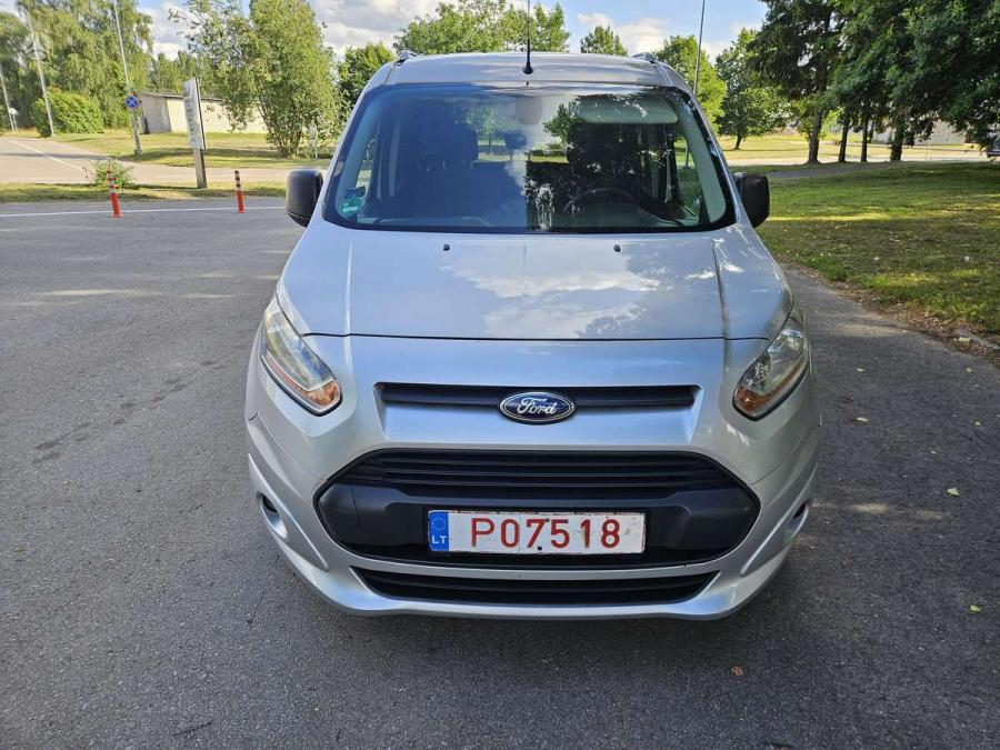 Grey Ford tourneo-connect 2014 in Prienai, with an engine capacity of 1.60 L and mileage of 263 thousand km for 6650 €, photo 1 on AUTOMOTO.COM.LV