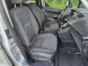Grey Ford tourneo-connect 2014 in Prienai, with an engine capacity of 1.60 L and mileage of 263 thousand km for 6650 €, photo 10 on AUTOMOTO.COM.LV