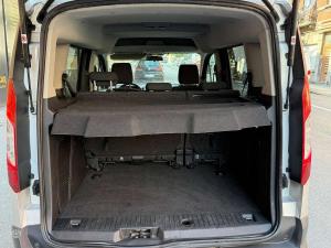 Grey Ford tourneo-connect 2014 in Kaunas, with an engine capacity of 1.56 L and mileage of 290 thousand km for 5450 €, photo 12 on AUTOMOTO.COM.LV