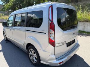 Pelēks Ford tourneo-connect 2014 Raseiniai, ar dzinēja tilpumu 1.56 L un nobraukumu 82 tūkst. km par 10500 €, foto 5 vietnē AUTOMOTO.COM.LV