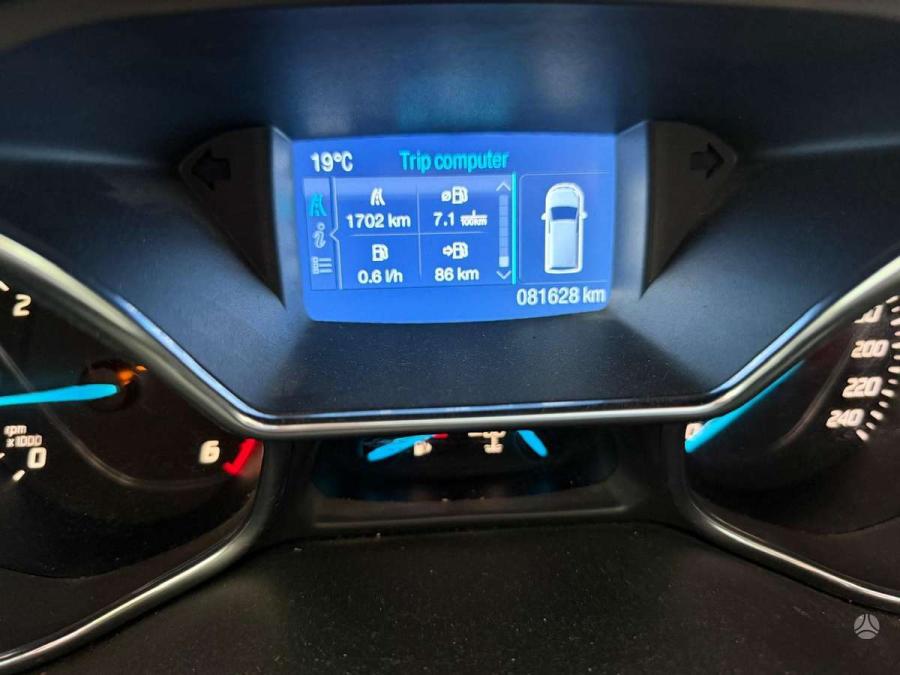 Pelēks Ford tourneo-connect 2014 Raseiniai, ar dzinēja tilpumu 1.56 L un nobraukumu 82 tūkst. km par 10500 €, foto 13 vietnē AUTOMOTO.COM.LV