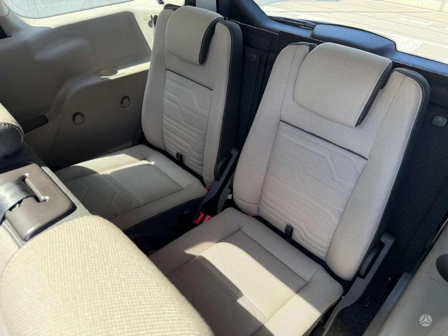 Pelēks Ford tourneo-connect 2014 Raseiniai, ar dzinēja tilpumu 1.56 L un nobraukumu 82 tūkst. km par 10500 €, foto 17 vietnē AUTOMOTO.COM.LV